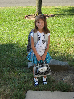 Aram Family Blog: Sadie's First Day of Second Grade