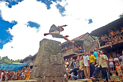 Beautiful Culture: STONE JUMPING (FAHOMBO BATU)