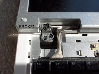 Dell Laptop Hinge Repair: Repairing a Dell XPS M140 Broken Screen Hinge