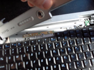Dell Laptop Hinge Repair: Repairing a Dell XPS M140 Broken Screen Hinge