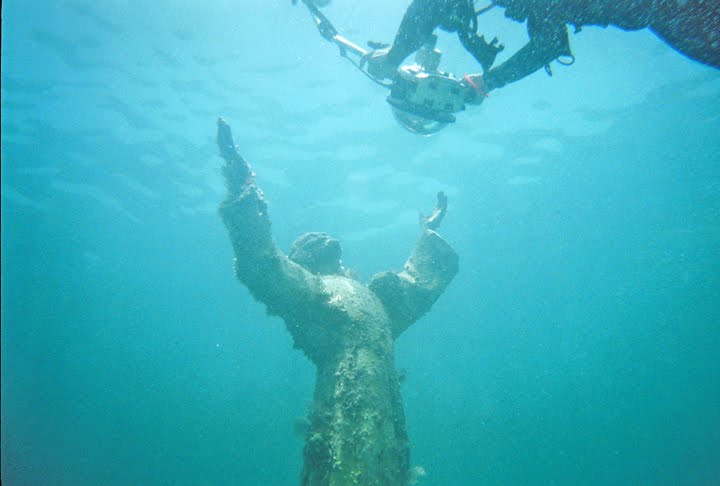 the sea between: Underwater Jesus, Key Largo, Florida