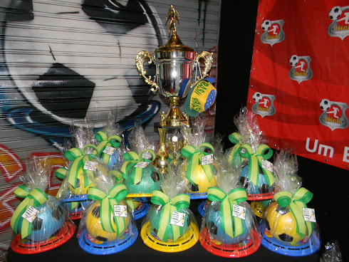 LITTLE GIFTS: LEMBRANÇAS BY LITTLEGIFTS