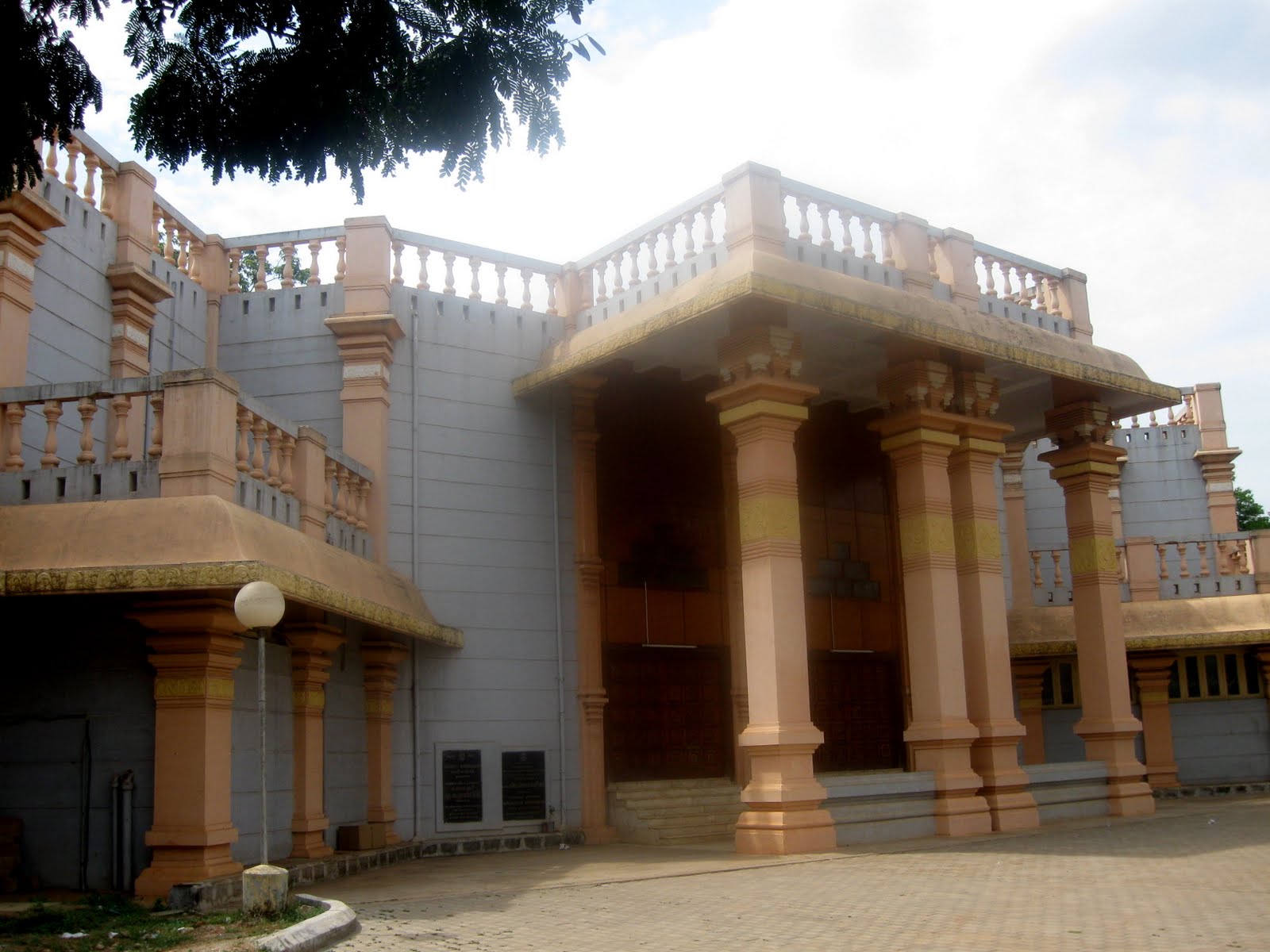 My Photo Album-45: Landmarks of Karaikudi | SURiMOUNT