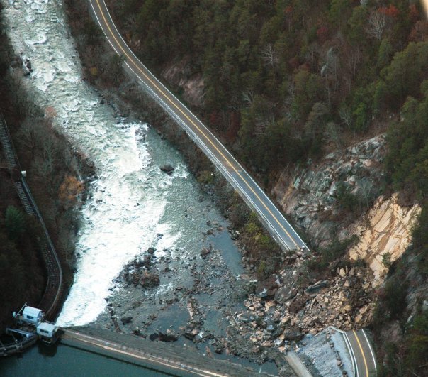 Rainbow Boys: Rare video of a rock slide