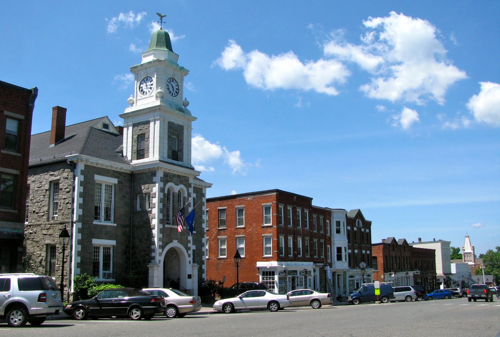 Where in the world are Sandi and Tim?: Life in Litchfield