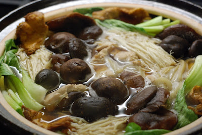 tastytype: Japanese Hot Pot with Chicken & Mushrooms