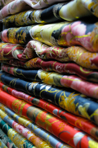 Life on Nanchang Lu: The Shanghai Fabric Market Part 2