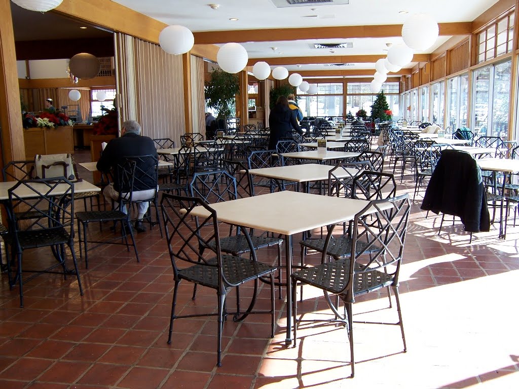 Nicolette & Brian: Winterthur: Do we look like we're du Ponts?