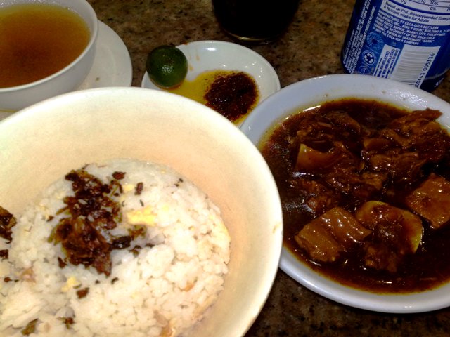 Happy Sticky: Kowloon House and Pares