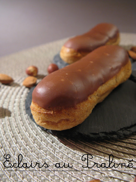 J'en reprendrai bien un bout...: Eclairs au Praliné