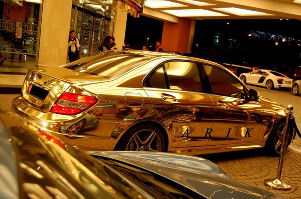 Mercedes-Benz C63 AMG in GOLD | BENZTUNING