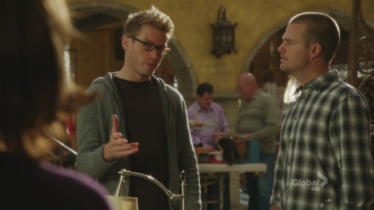 Barrett Foa as Eric Beale | NCISLA Magazine