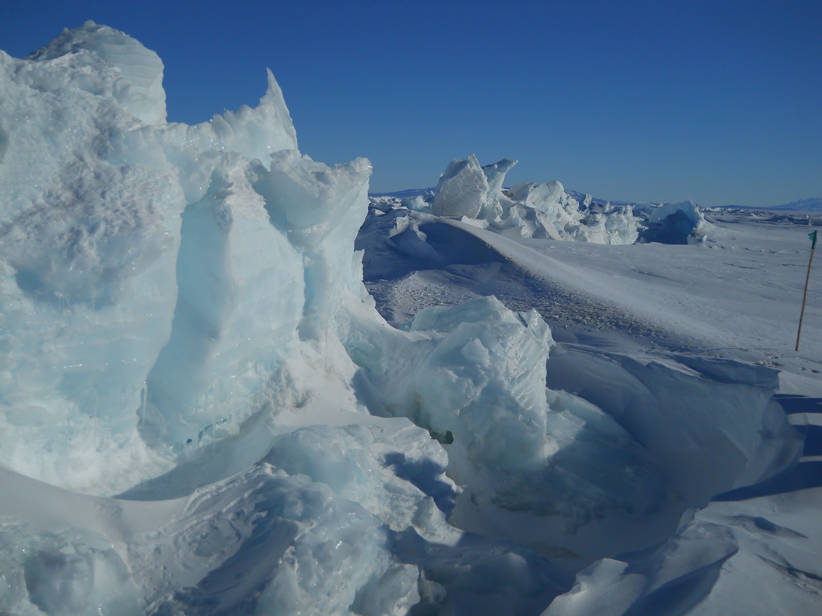 Cold, Dry, and Far South: 22 November--Pressure Ridges and Rollers