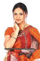 bangladesh hero alom: bangladesi actress Richi Solaiman