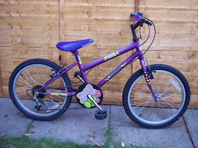 Wheels of Fortune: Girl's Purple Apollo Fab Bike SOLD