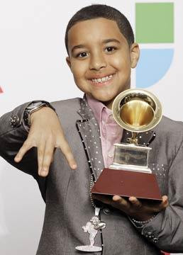La Matrix Of Reggaeton: Miguelito se llevo un premio Grammy Latino!