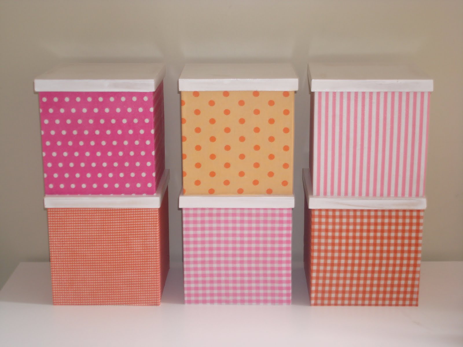 Tienda Frufru: cajas forradas en tela para el cuarto de los chicos!