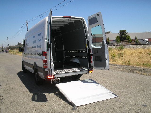Commercial Truck Success Blog: Interlift Minifix Liftgate For Sprinter ...