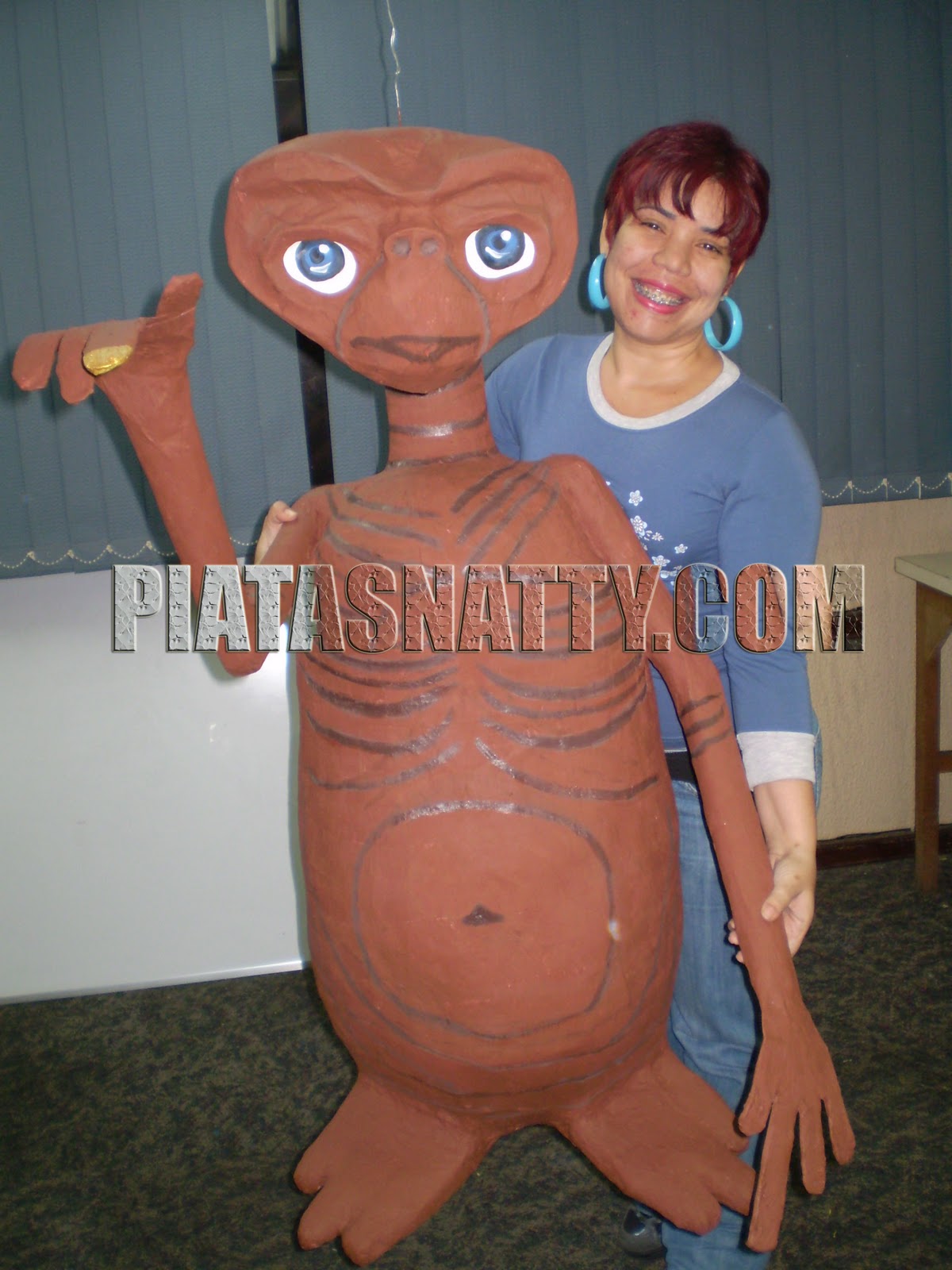 PIÑATAS NATTY @pinatas_eventos.natty: PIÑATA DE "E.T"