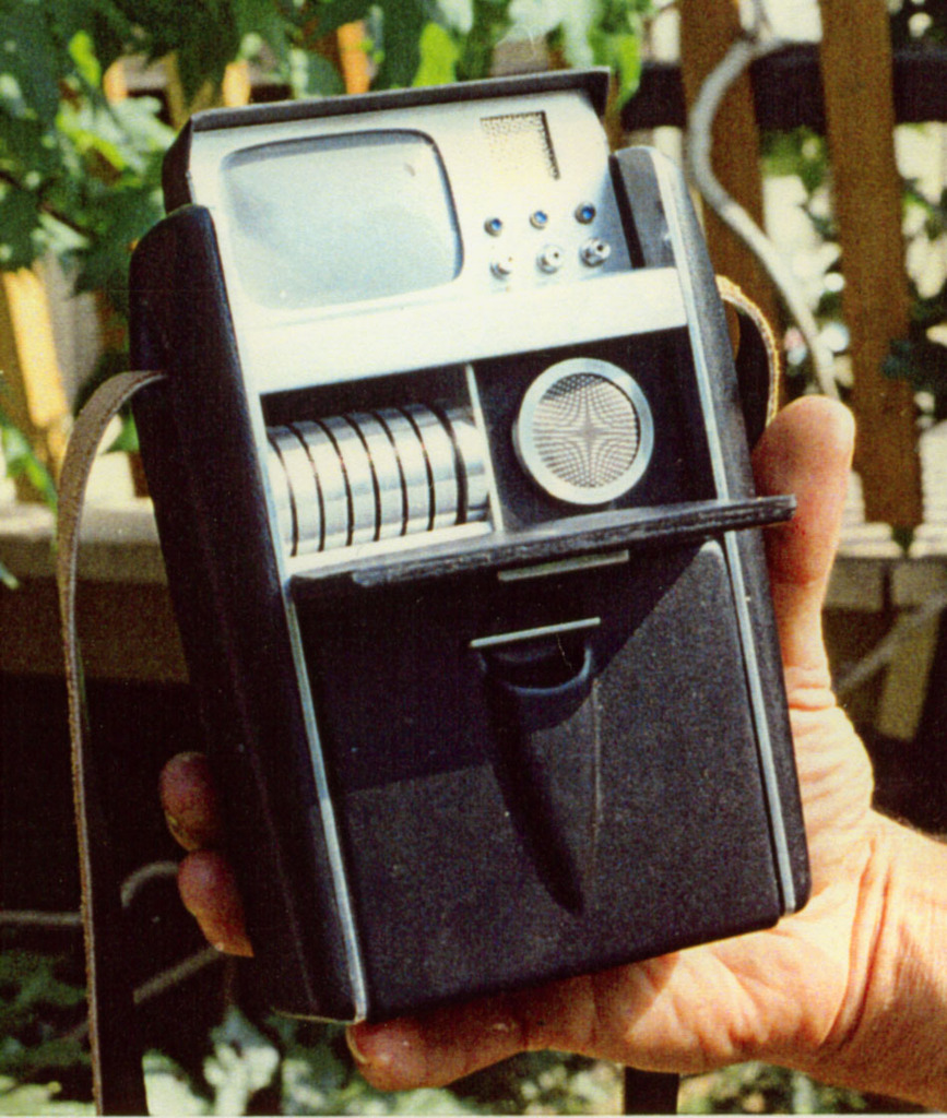Star Trek Prop, Costume & Auction Authority: TOS Tricorder Measurements ...