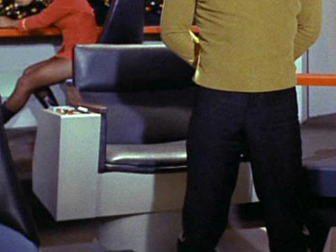 Star Trek Prop, Costume & Auction Authority: Captain Kirk's Chair from ...