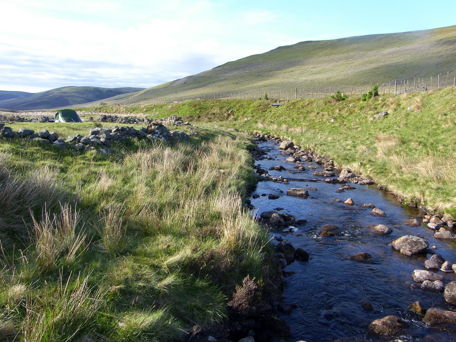 Cottages Scotland: Kilbo Ruin Glen Prosen Angus Scotland