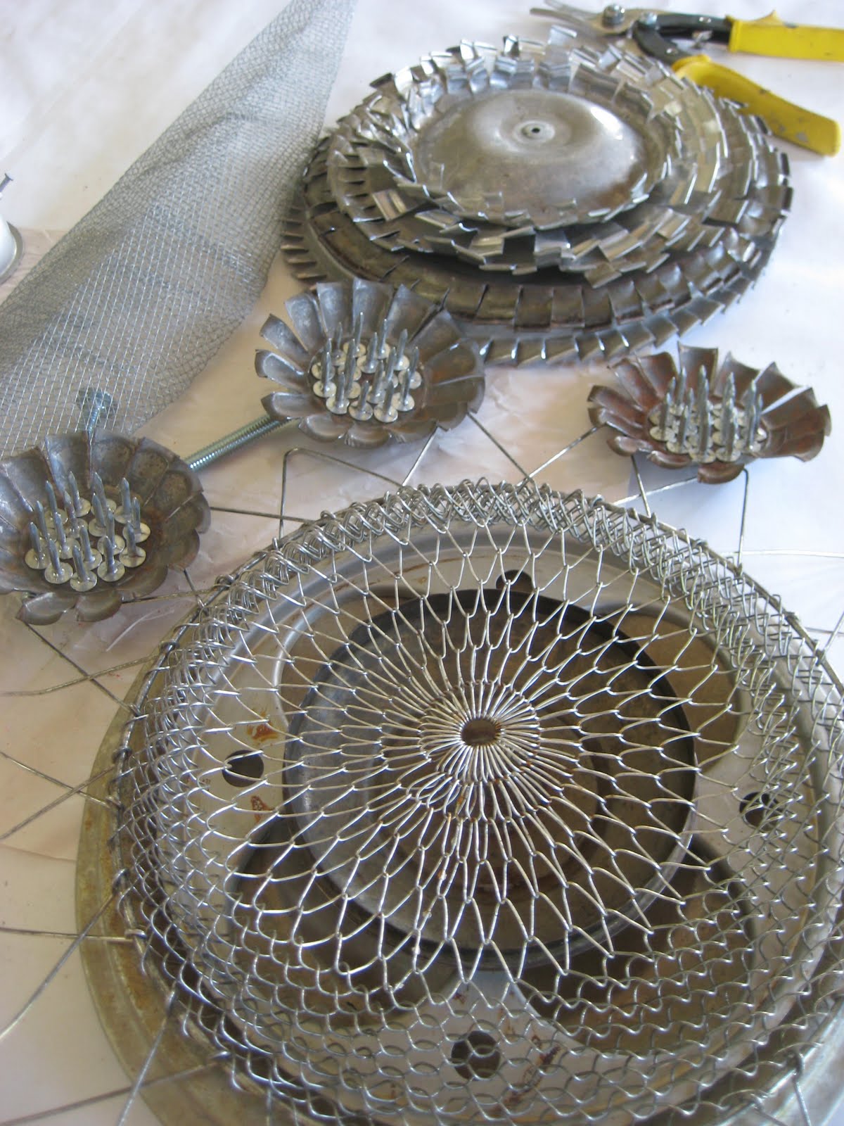 Art-Wise Women: Paper and Metal