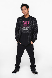 { b r e a k a w a y }