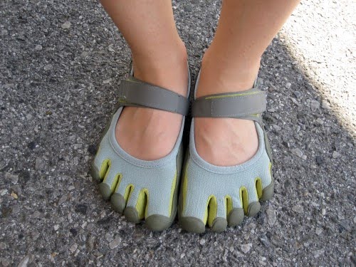 13 Unusual Flip Flops and Sandals ~ Now That's Nifty