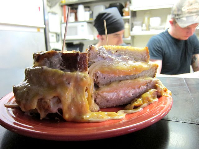 The Grilled Challenge at Melt Bar and Grilled ~ Now That's Nifty