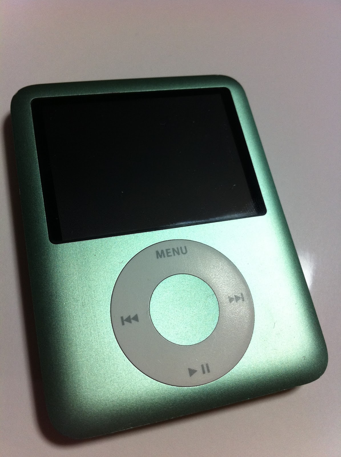 Kxela Works Blog: Vocaloid Style Dock Headphones