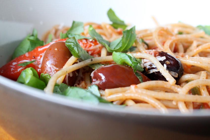 Pupupöperöä: Spaghetti Siracusani