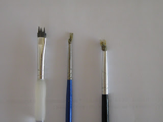 The Acrylic Painting Course Blog: How to Make Your Own Rake or Comb Brushes