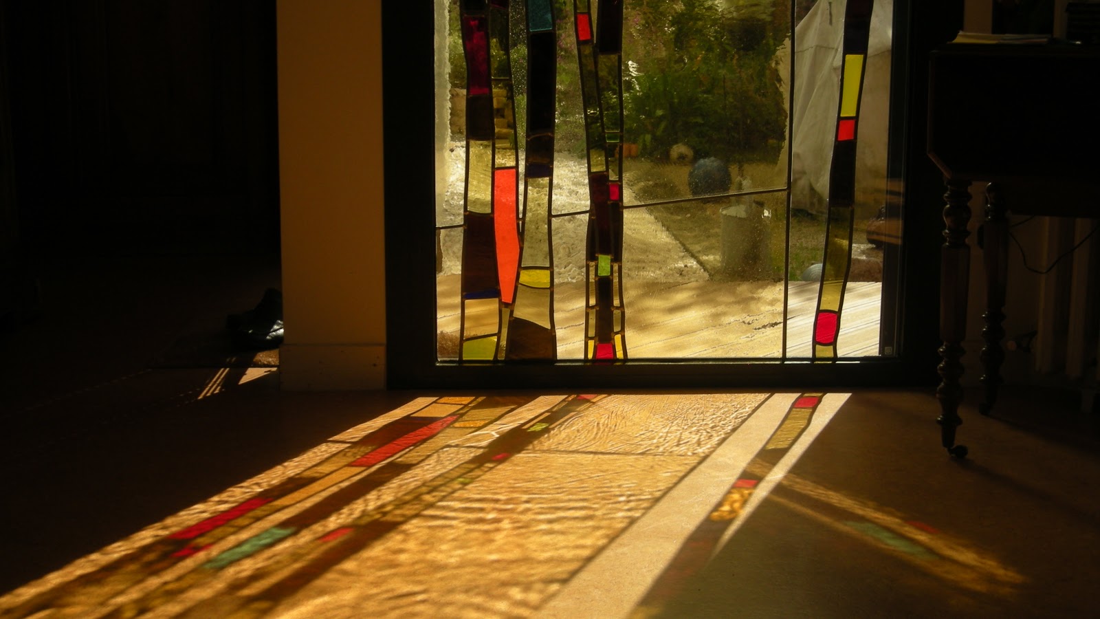 Vitrail Rennes,Alexis Ferron: vitrail sur jardin