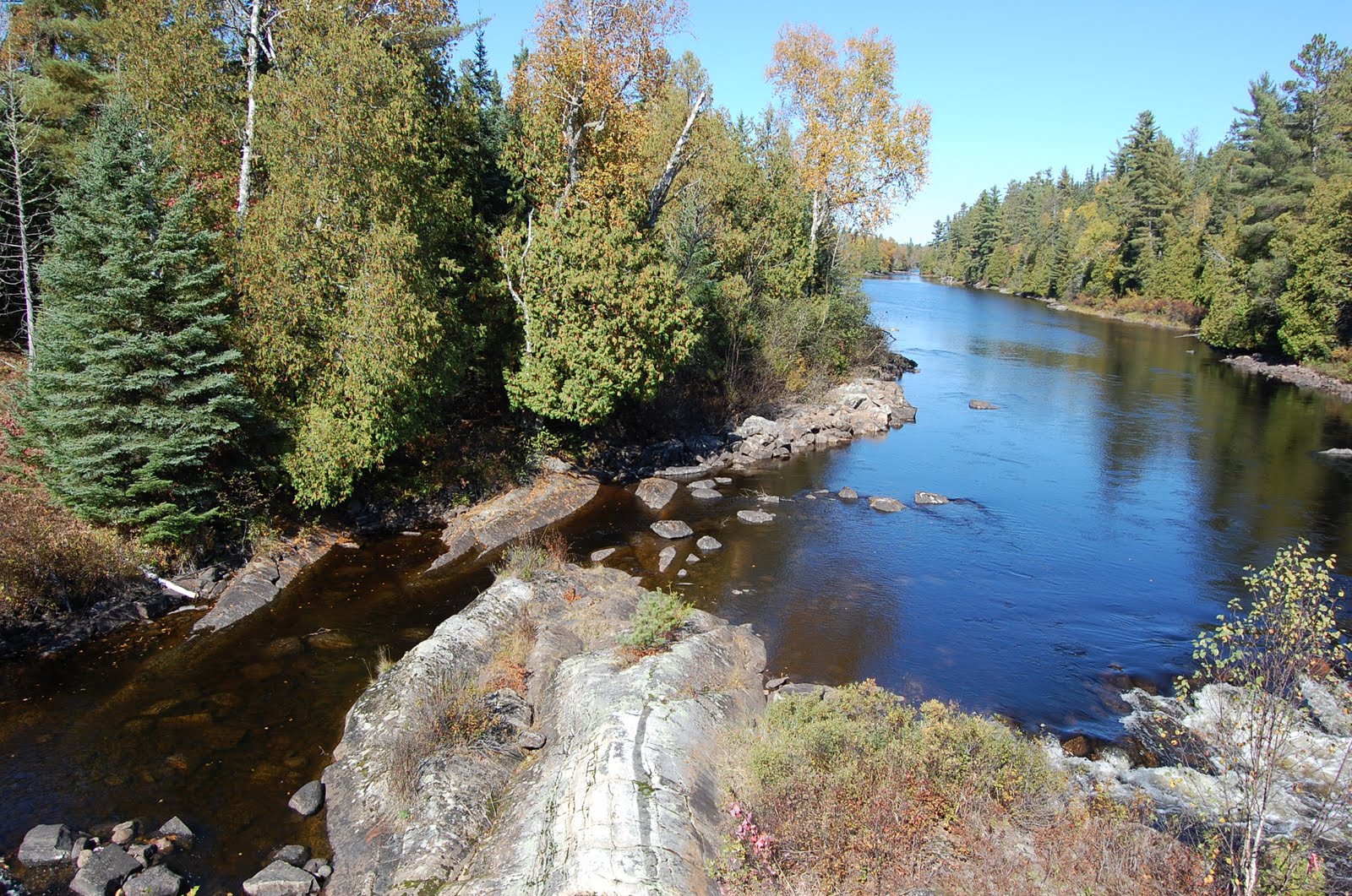 Comme un poisson dans l'eau en Abitibi: La ballade de Mahingan
