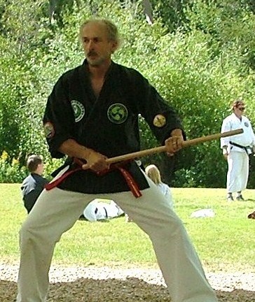 Hanbo - weapon of self-defense: Hanbo - A Self-Defense Tool