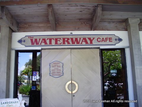 Jane's Bits: Waterway Cafe - It's all about Florida living