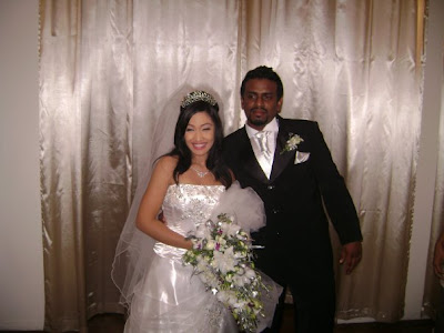 SRI LANKAN ACTRESS: Nehara Peiris wedding photos