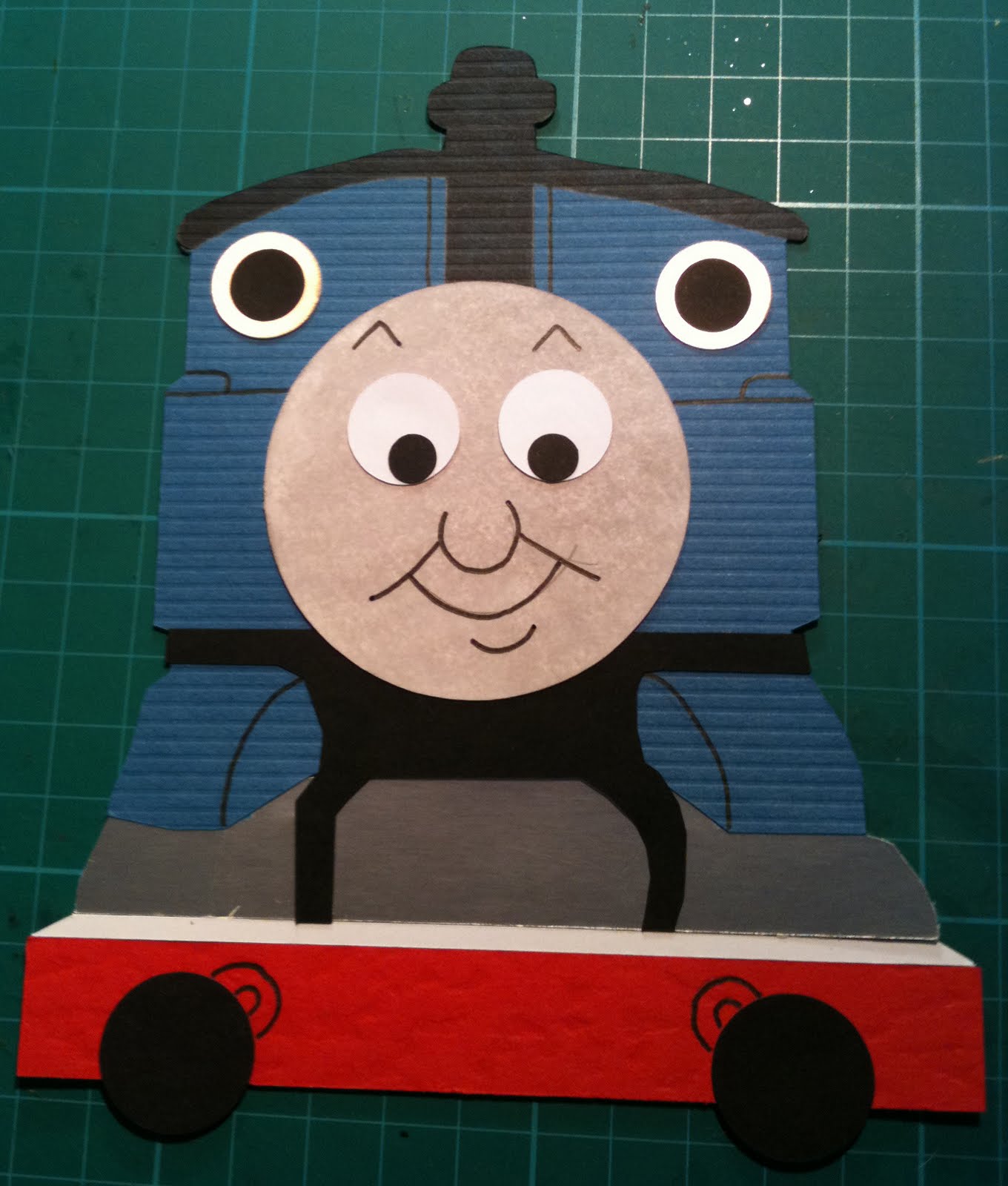Inky Paws Stamping: How to do a twist card & Thomas the Tank Engine.