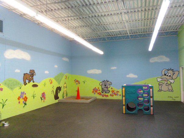 Jennifer Ludlow Artwork Portfolio 2007-2010: Murals at Sobo Dog Daycare ...