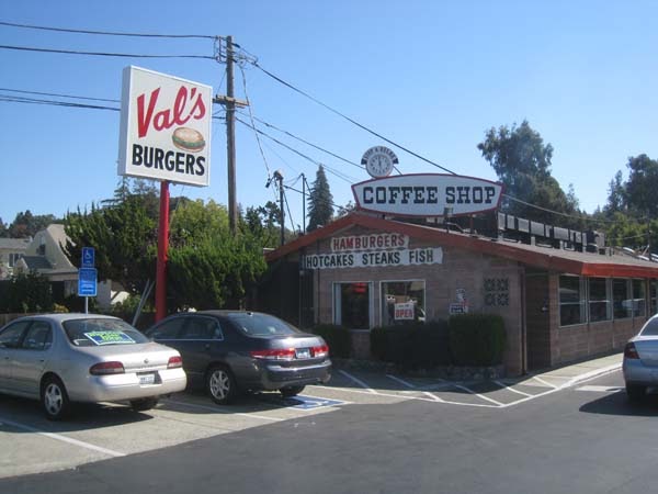 Hoosier Burger Boy: Val's Burgers - Hayward, CA