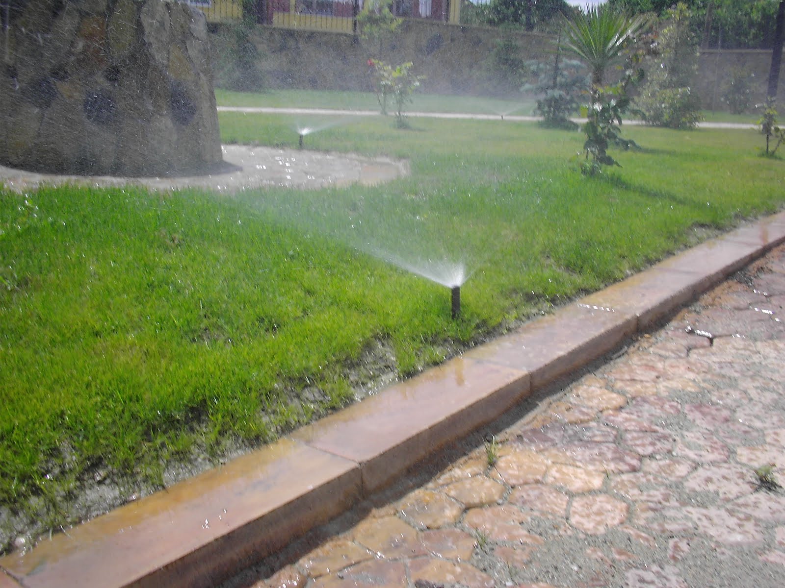 OTOMATİK SULAMA SEÇMEK İÇİN ~ SULAMA SİSTEMLERİ BİLGİ PORTALI ...