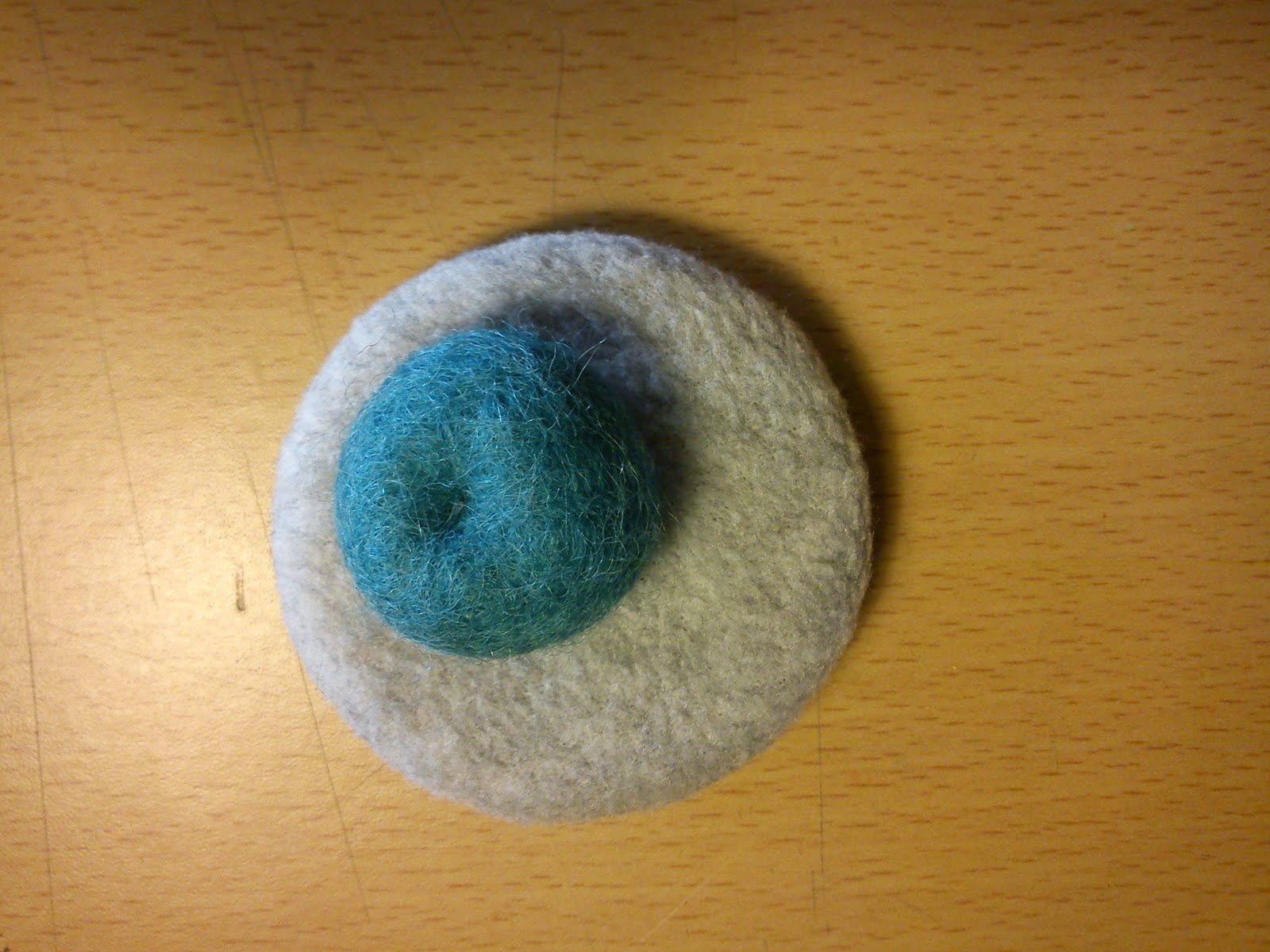 deco-echo: BROSE materiale textile/ textile brooches