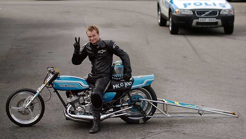 MAGNETO: 1972 Kawasaki H2 Drag Bike