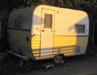 1967 Aloha Travel Trailer Restoration: Aloha Summer!
