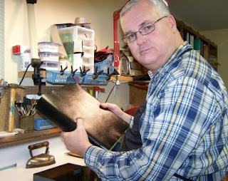 Alex Ogden, Bookbinder: Welcome to my new blog!