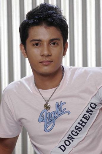 Man Central: Ejay Falcon: Being Timid And Shy Can Be Sexy!