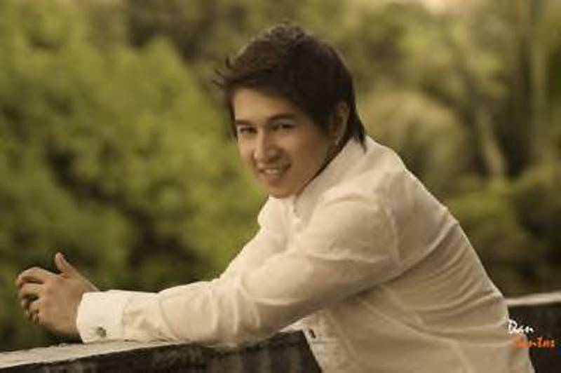 Man Central: Sherwin Ordonez: Don't Blink!