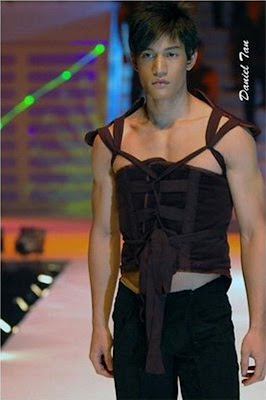 Bi Out Loud HUNKS: Victor Basa