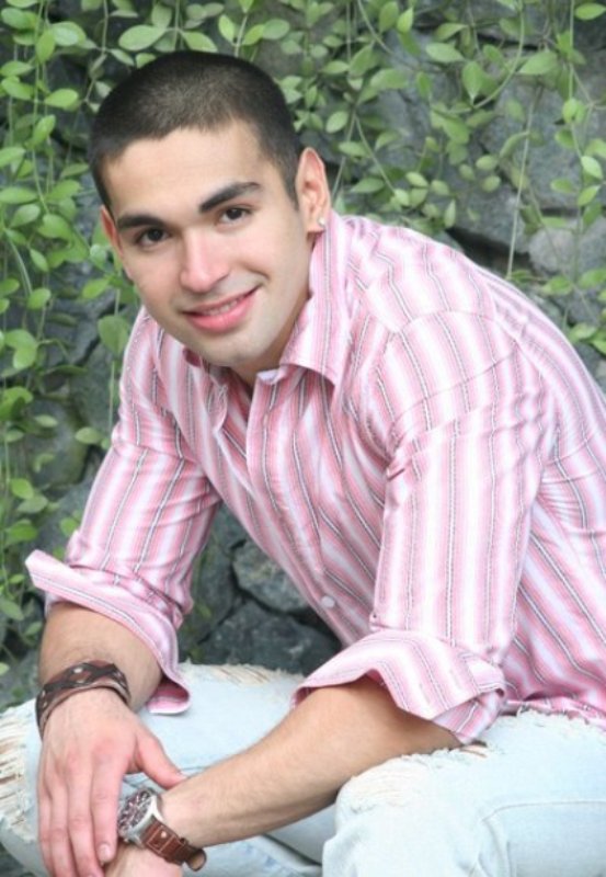 Man Central: Carlos Agassi: The Muscled Hunk